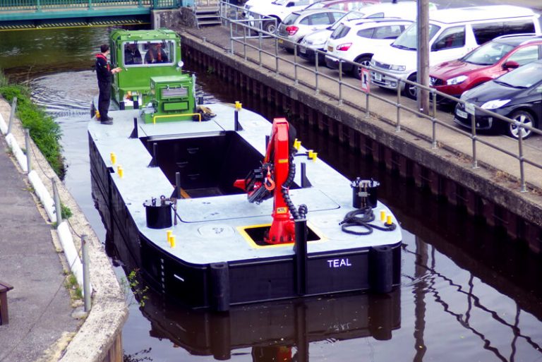 Work Barges - Manor Marine UK Ltd