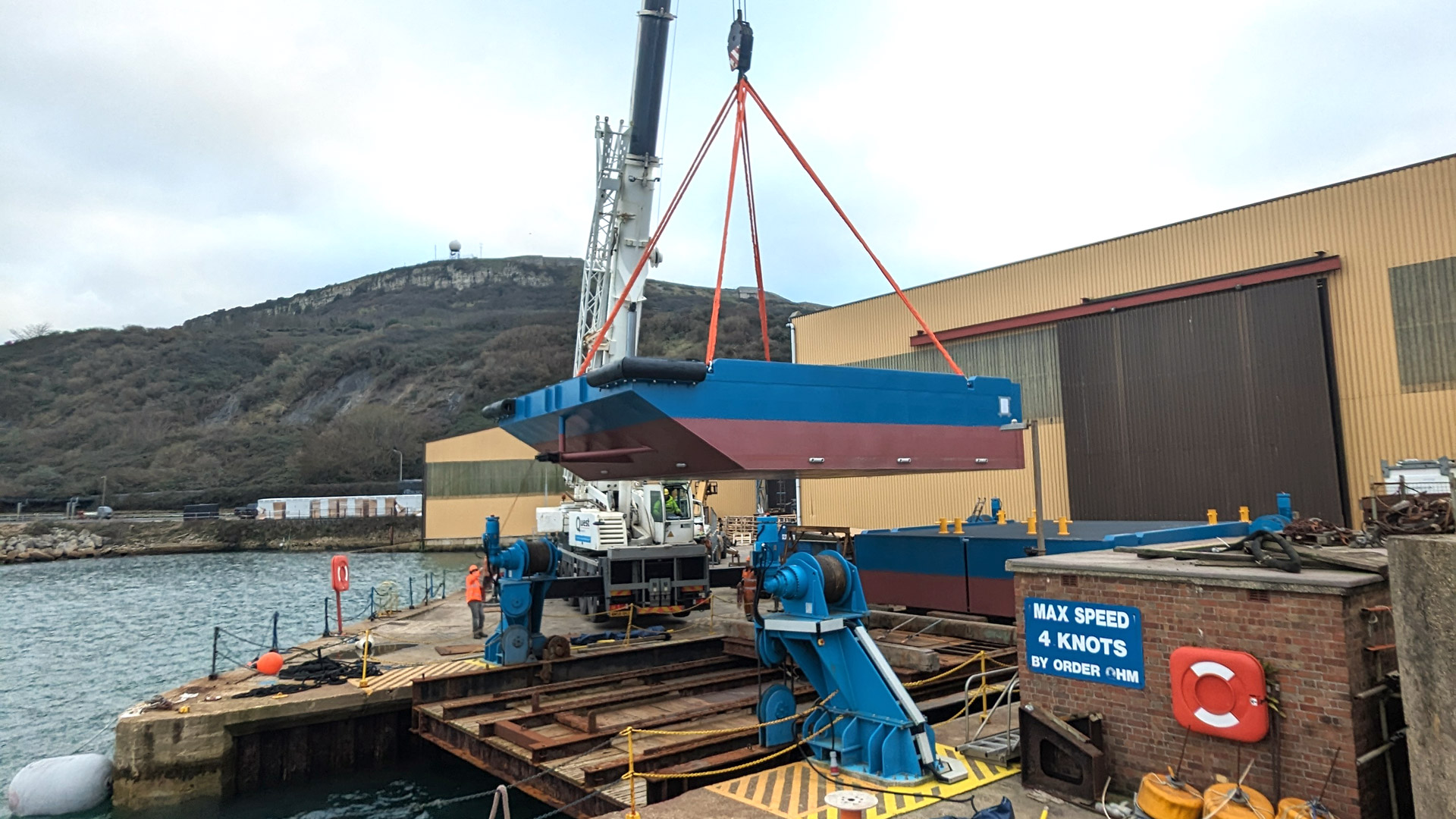 Manor Marine delivers cargo-carrying pontoon to the Ascension Island ...